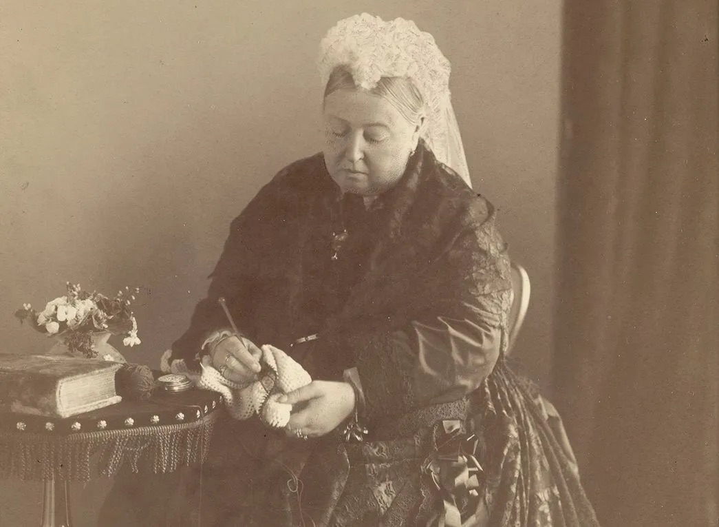 Famous Knitters in History: How This Timeless Craft Shaped Cultures ...